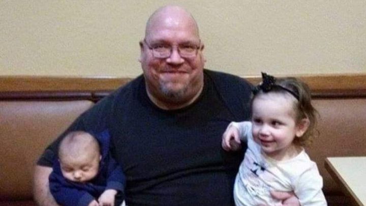 Fundraiser for Edward Thomas by Beth Bechard : Hoss's medical expenses