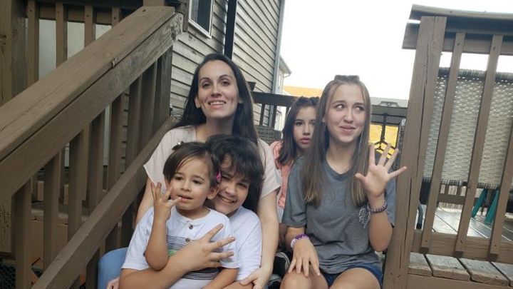 Fundraiser by Veronica Dominguez : Jessica and her children