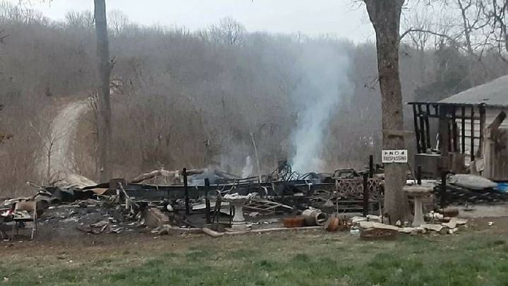 Fundraiser by Maranda Thompson : Help Missy and Craig rebuild their home