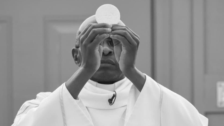 Fundraiser by Matthew Sawicki : Support Father Thumbi's Journey Home