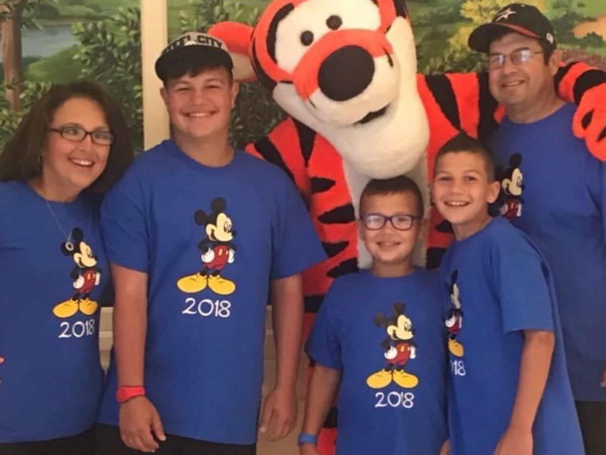 Fundraiser for Deborah Mazur by Diana Vanson : In honor of the Mazur Family