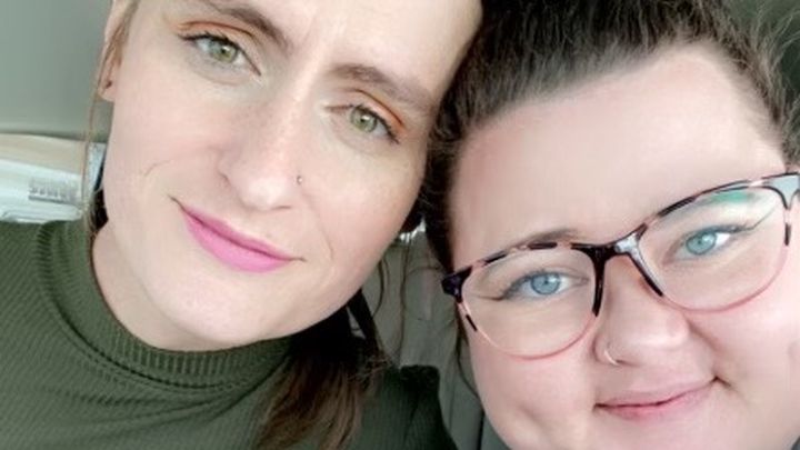 Fundraiser by Ashley Ellis : Help Eden and Devi move