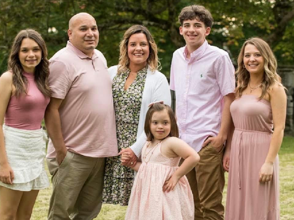 Fundraiser for Jessica Robles by Erika Lyons : Portia Strong