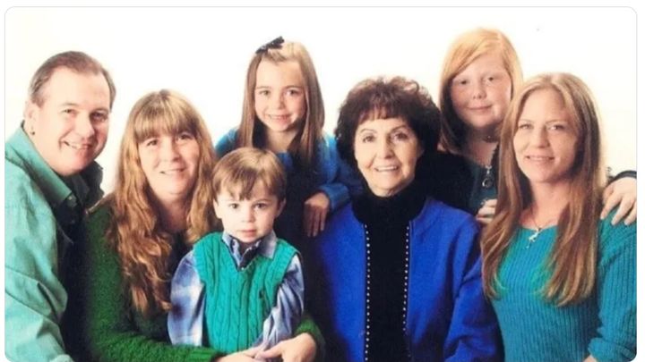 Fundraiser by Christy Tarr : In memory of my beautiful mother Eileen Tarr