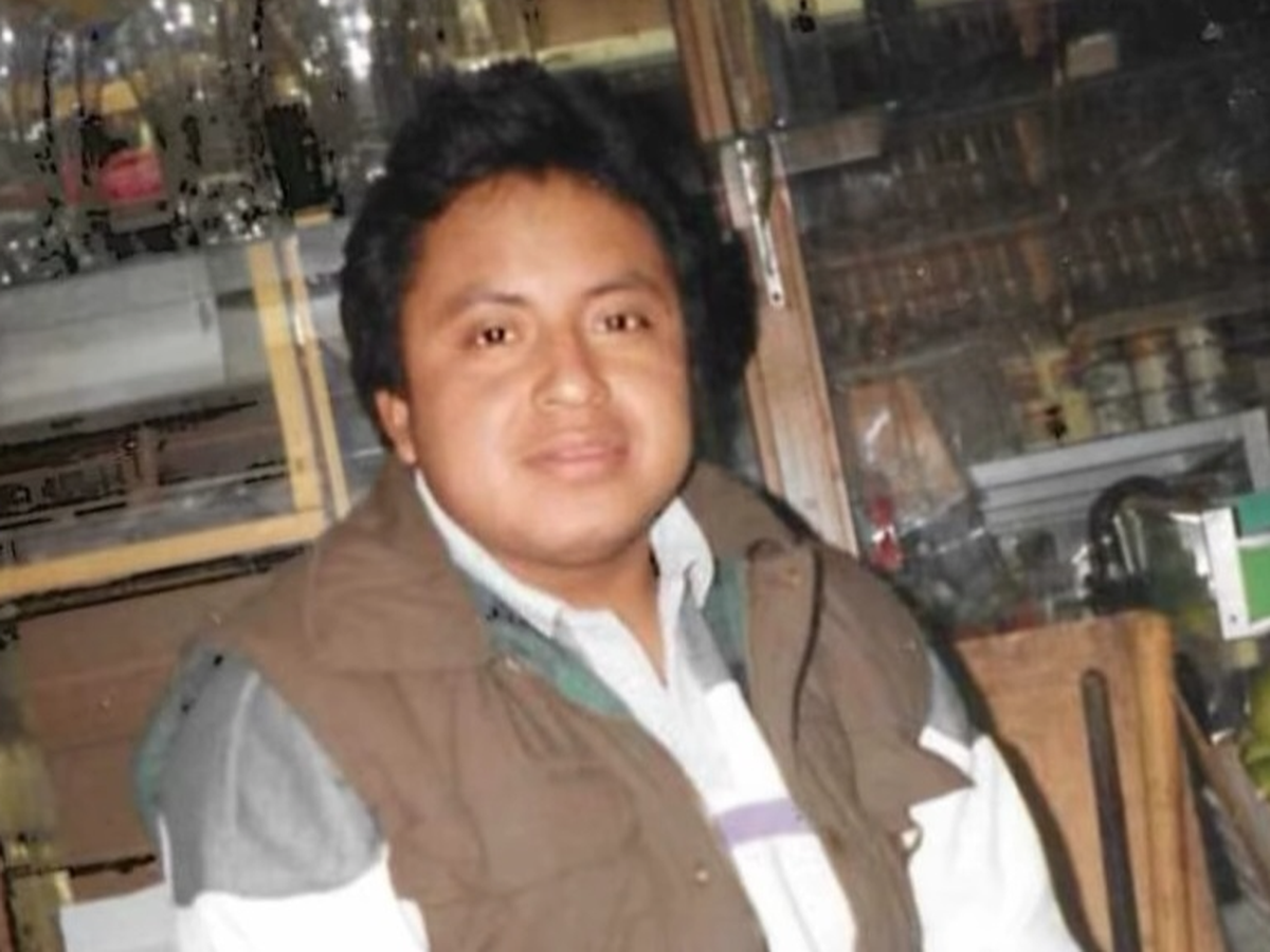 Fundraiser by Pedro Martinez : Repatrear al señor angel aviles