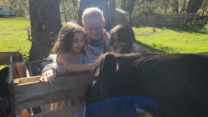 Fundraiser by Jessica Lesser : No miracles left... help family cherish time