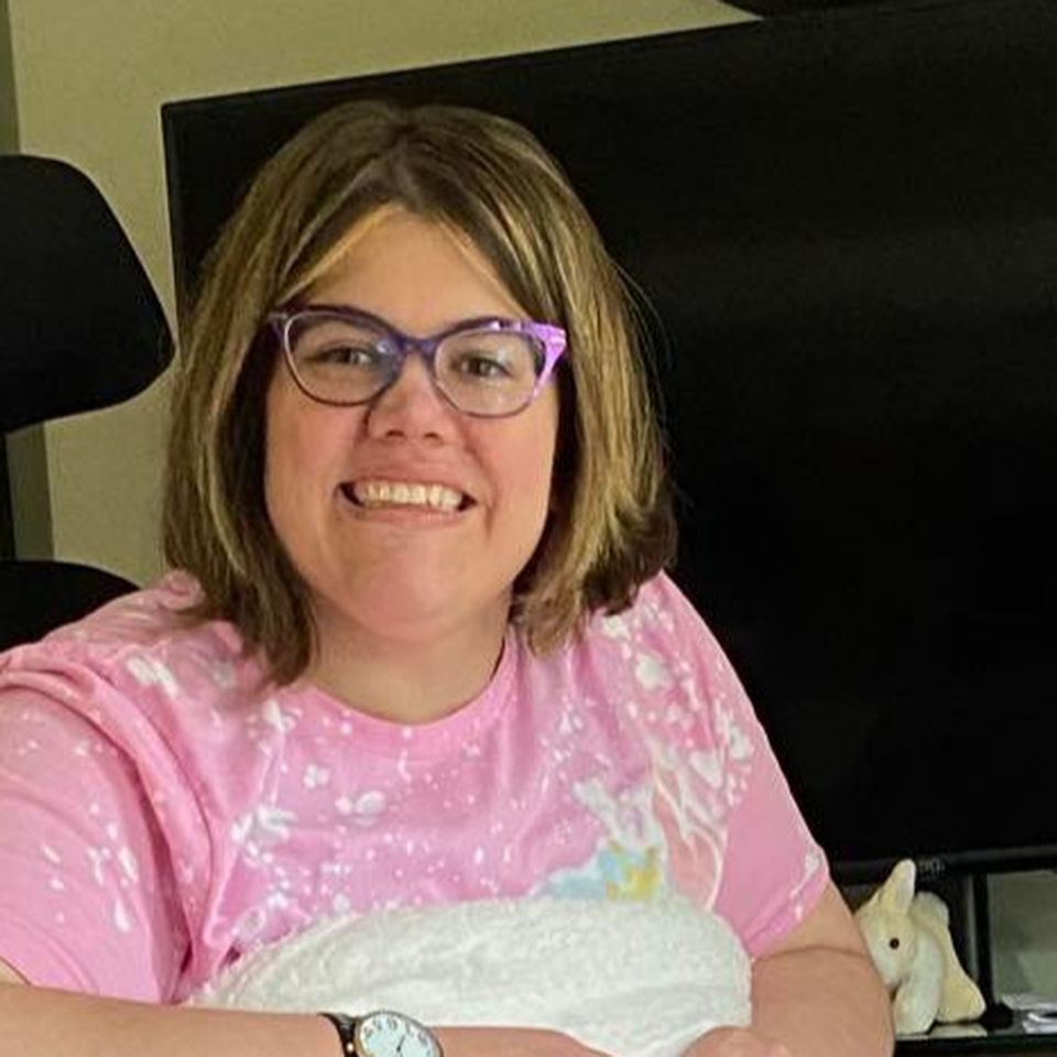Melanie Sahagun's Instagram, Twitter & Facebook on IDCrawl