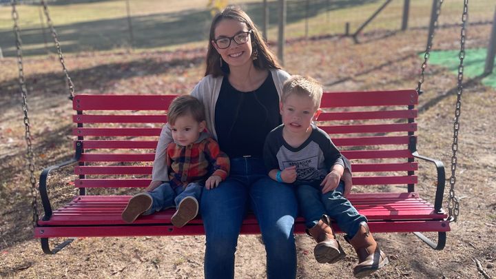 Fundraiser By Kaytlyn Garner Single Mom Doing Her Best 