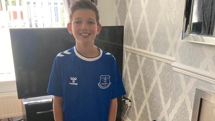 Fundraiser by Suzanne Scarisbrick : Help Sam to zip wire across ...