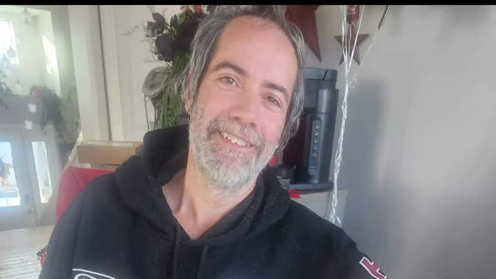 Fundraiser for Ritchie Vivian by Heather Robinson : Donate to help