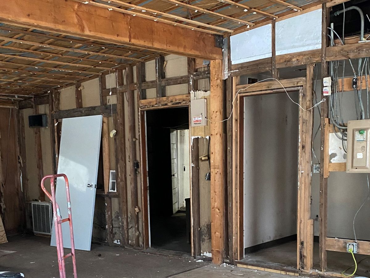 Fundraiser by Mark Eiden : Help Camp Lake Airport Restore its Pilot Lounge