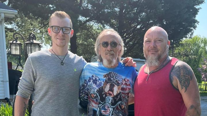 Fundraiser for Kelly Rembe by Terry Wood : Please donate to Scott and ...