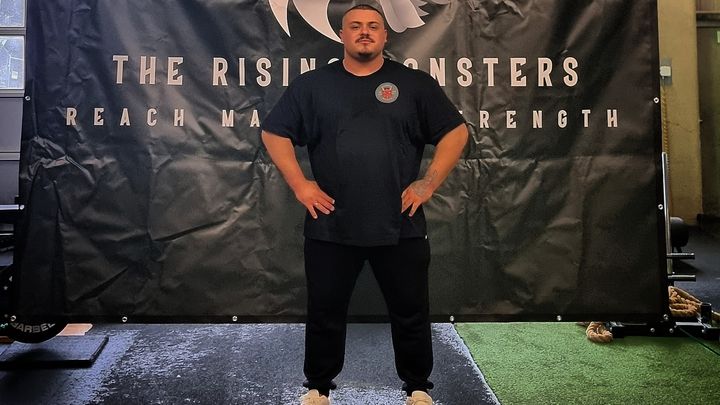 Fundraiser by George Paunovic : Der Weg zum Strongman Profidebüt.