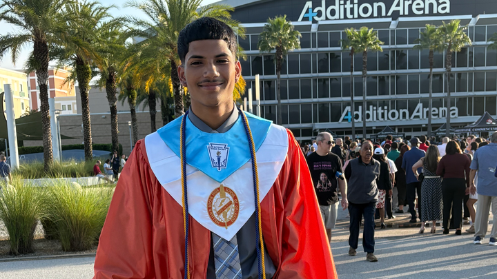 Fundraiser by Maria Cotto : Complete my university dream to become a doctor