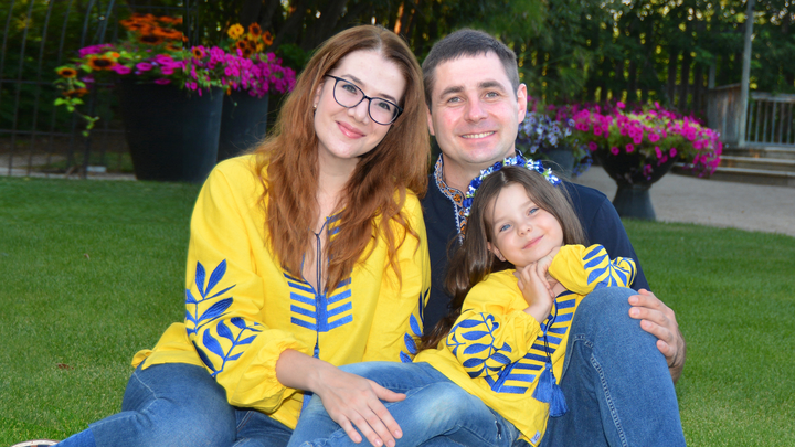 Fundraiser for Oleksandr Samarin by Eric Woodsworth : Help newcomers ...