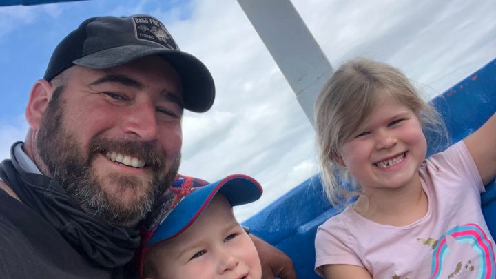 Fundraiser by Jeremy Gale : A loving father missing his kids