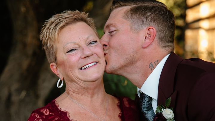 Fundraiser by Nick Gross : Moms fight for her life!