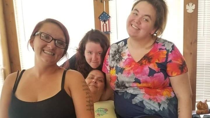 Fundraiser for Erica Robinson by Jennifer Thrailkill : Burial ...