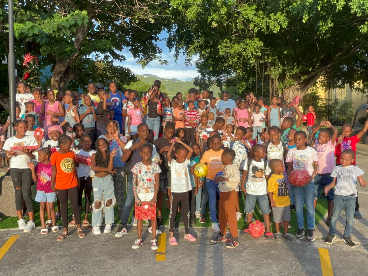 Fundraiser by Kia-Simone Bell : The Bell Family Christmas Treat ...