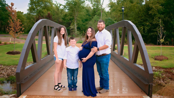 Fundraiser for Shanda Linville by Jessica Bratcher : Josh Linville