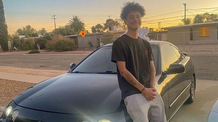 Fundraiser by Emily Morel : Help 17 year old fix car after it was stolen