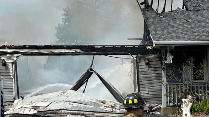 Fundraiser for Nichole Halbur by Jessica Ruggles : Halbur family house fire