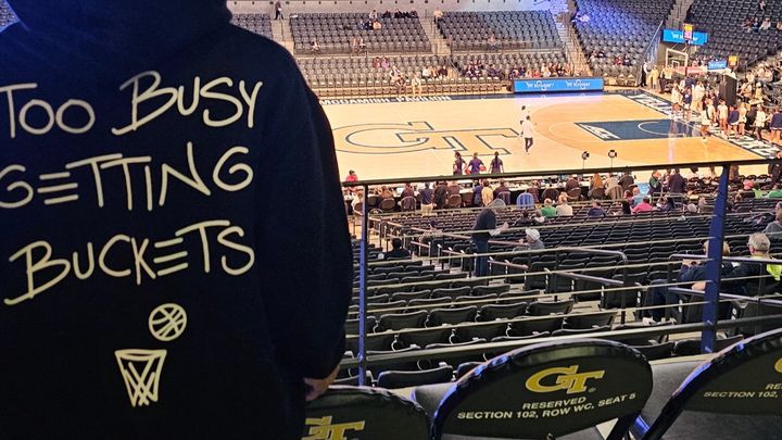 Fundraiser by D'Quill Osbey : Operation "Send Quilly on a World Tour!