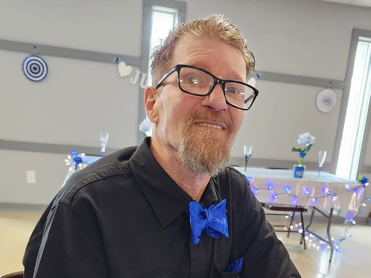 Fundraiser by Amy Miller : We need help with Robert Smiths cremation!! Please help!!!