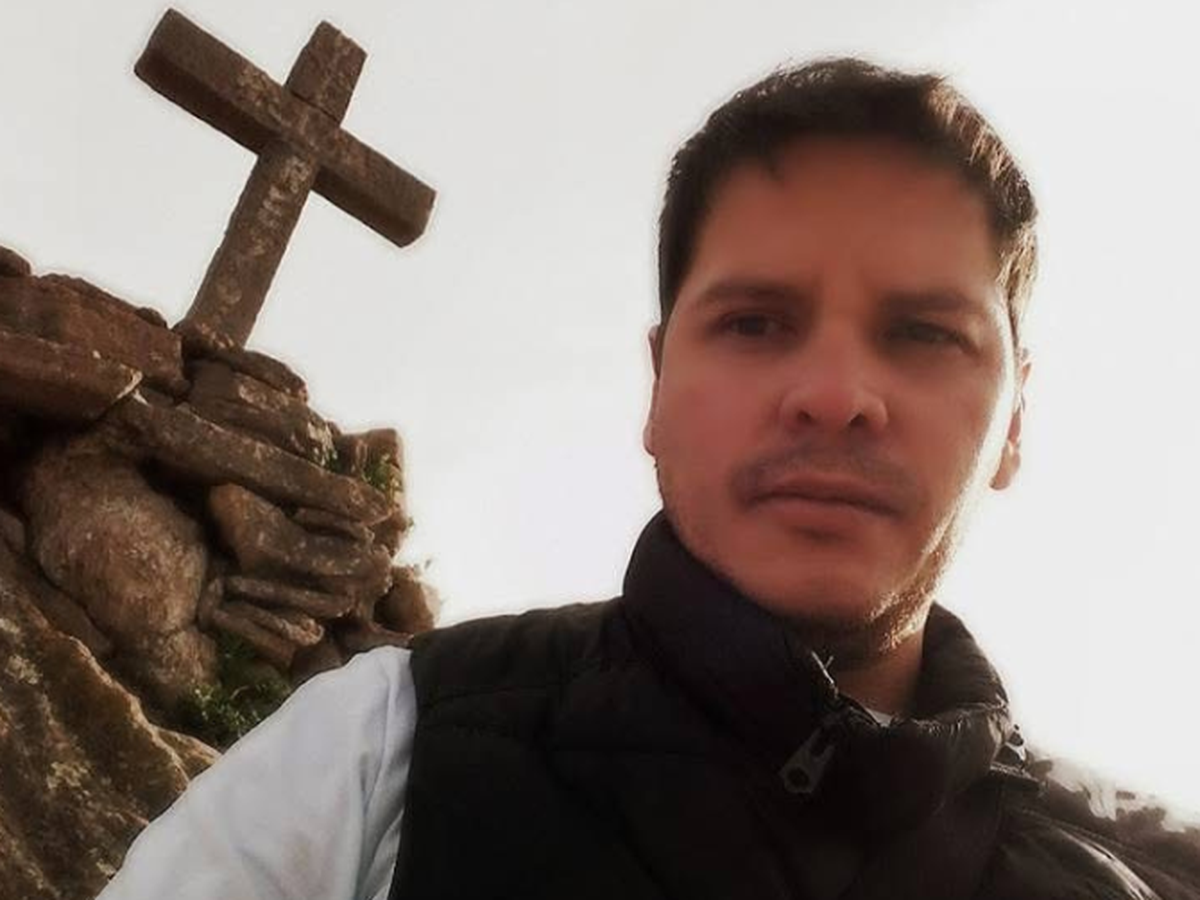 Fundraiser by Adriana Tenorio : Support Adrian Zelada Fight Oral Cancer