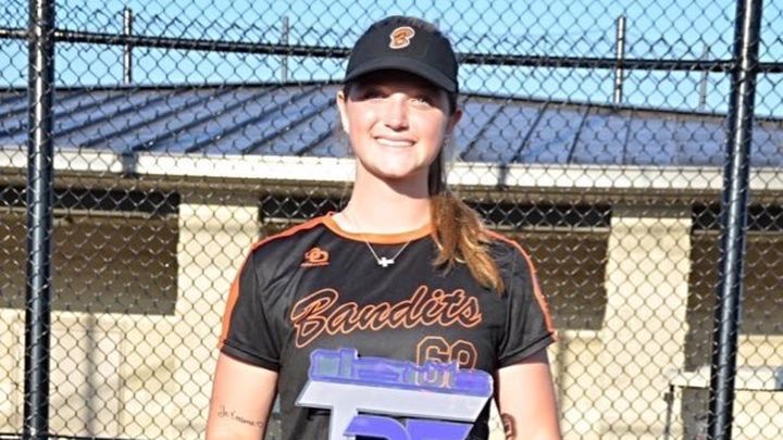 Fundraiser by Isabelle Eakman : 2024 Travel Softball Season Expenses