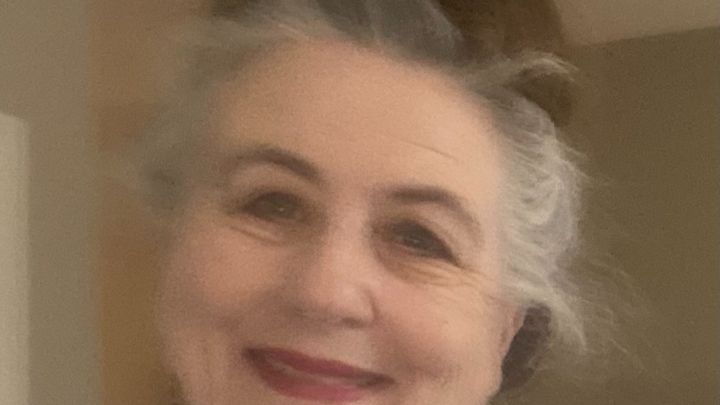 Fundraiser by Monica Hebert-Artist : Keep me in my home!