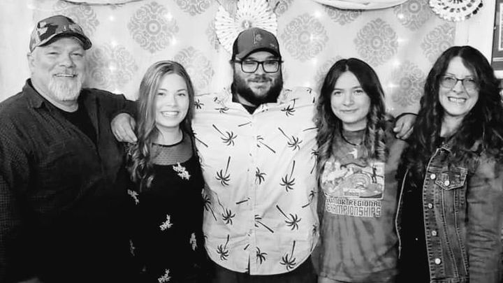 Fundraiser for Rachel Deskins by Sarah Rumbles : Hospital expenses for ...