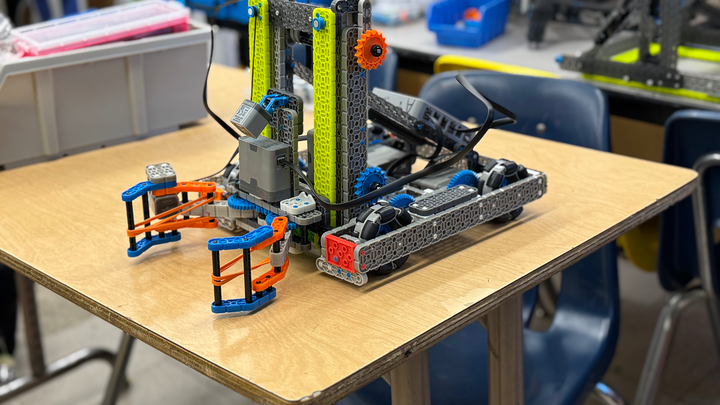 Fundraiser by Anielka Solorzano : Help Our South Gate Middle School VEX ...