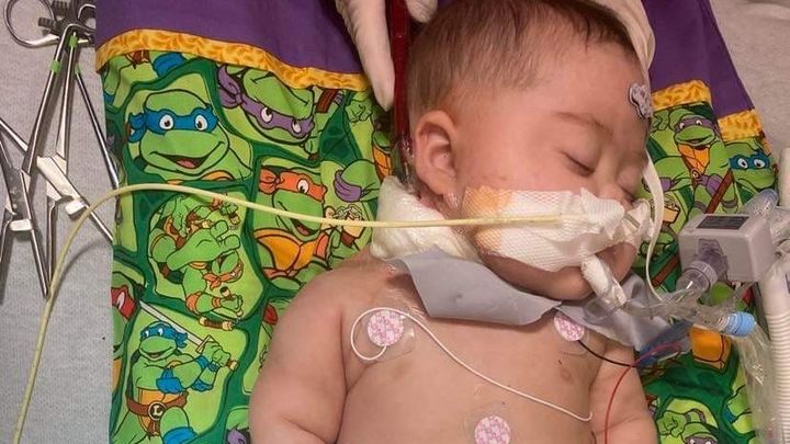 Fundraiser by Carolina Namnúm : Support Single Mom With Baby On Life ...