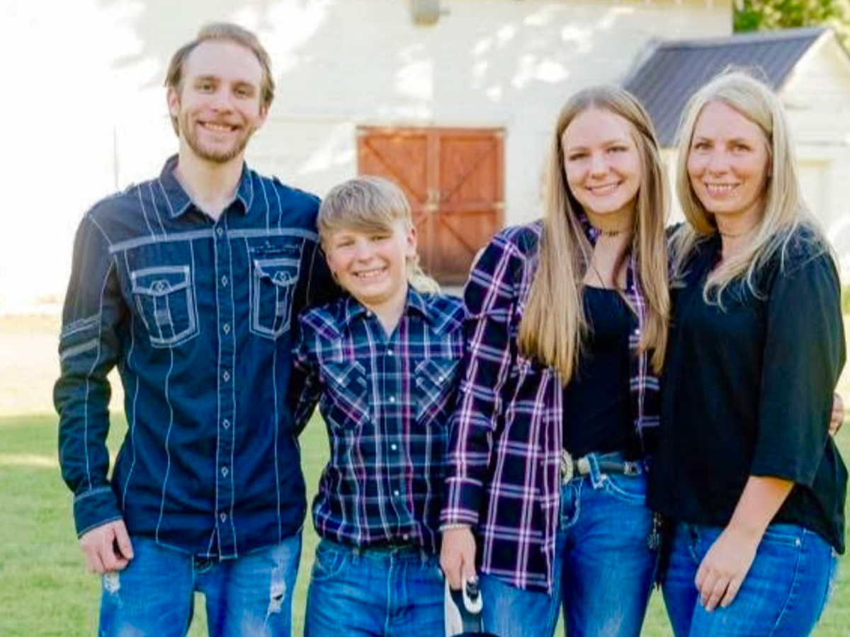 Fundraiser for Jennifer Davidson by Holly Lovell : Let’s fight her ...
