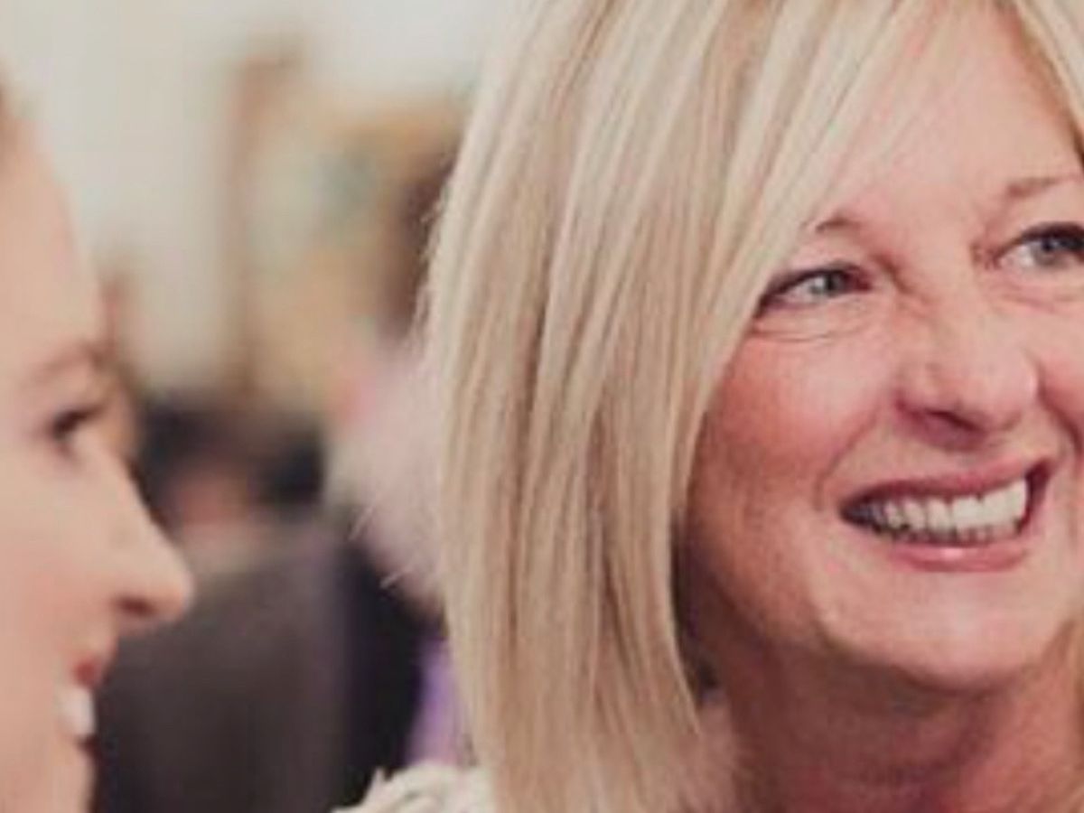 Sandra Leslie's Instagram, Twitter & Facebook on IDCrawl