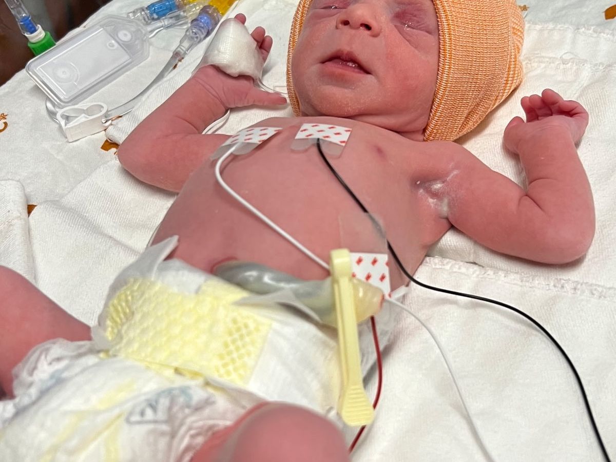 Fundraiser by Laura Martinez : Baby Girl Madi in NICU needs our Help!