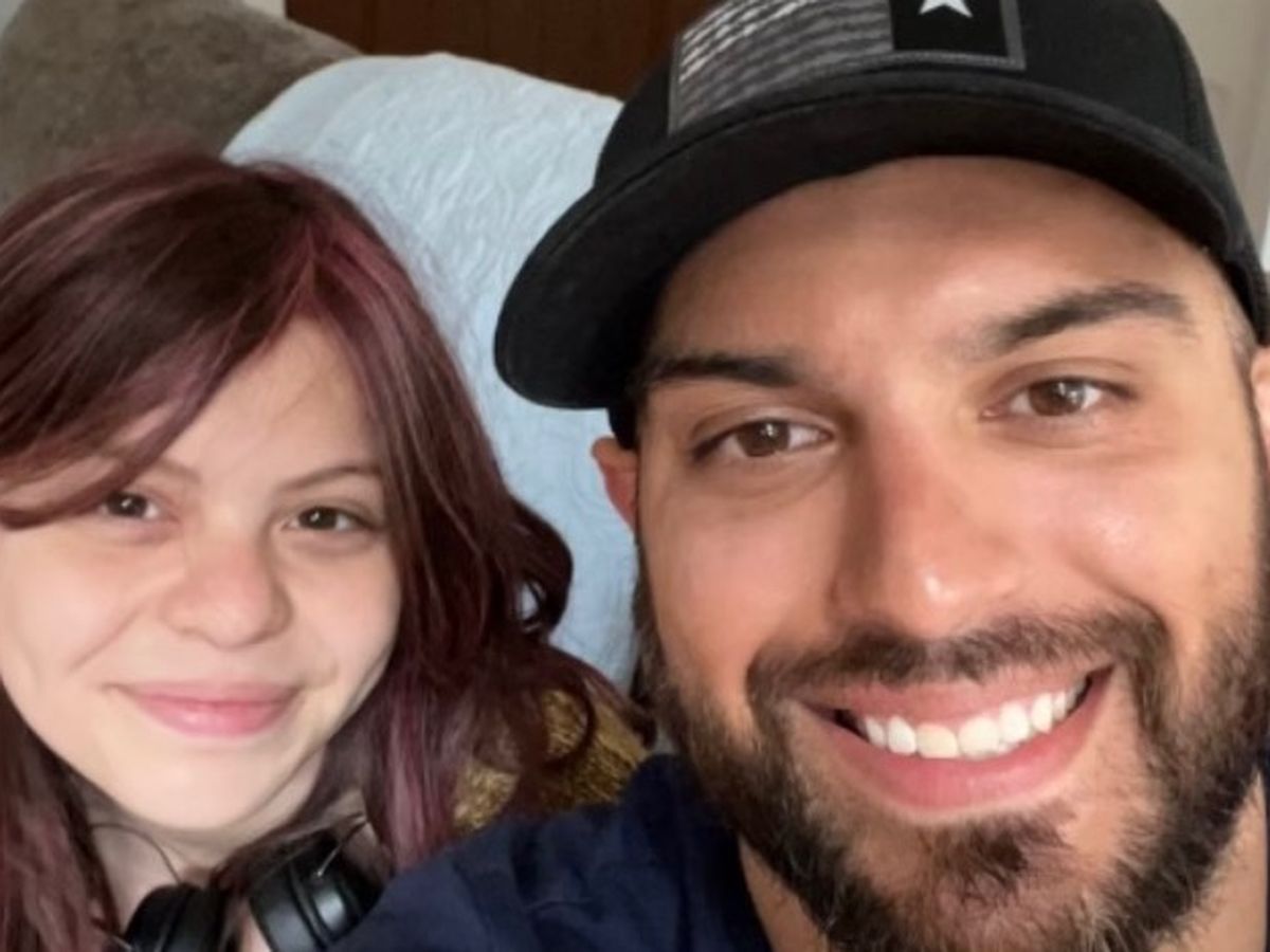 Rebecca Shank's Instagram, Twitter & Facebook on IDCrawl