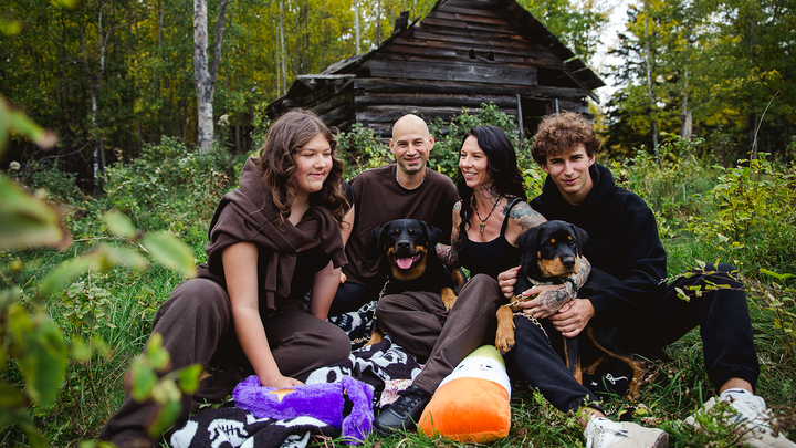 Fundraiser for Sarah Remillard by Tara Beaumont : House fire