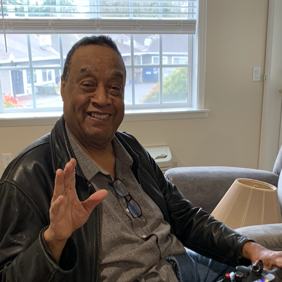 Fundraiser by Pat Hellberg : Help former sportscaster Ed Whelan bounce back