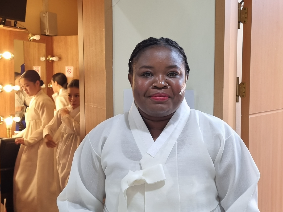 Fundraiser by Laure MAFO : Continuer mon reve coreen: La maitrise du ...