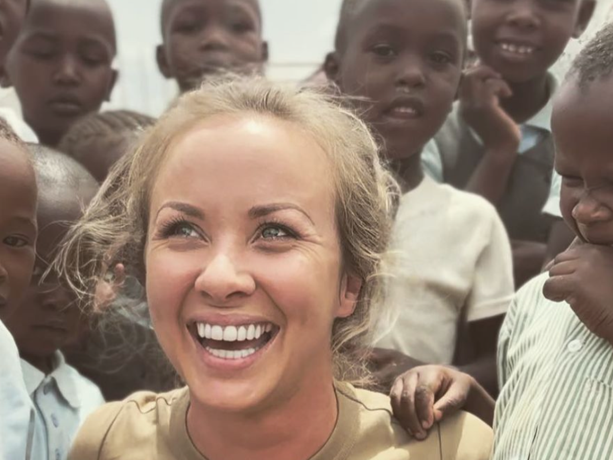 Kelly Samuels's Instagram, Twitter & Facebook on IDCrawl