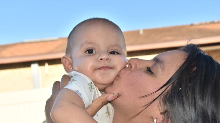 Fundraiser by Olga Castro : Help Reunite a Mother with Her Baby