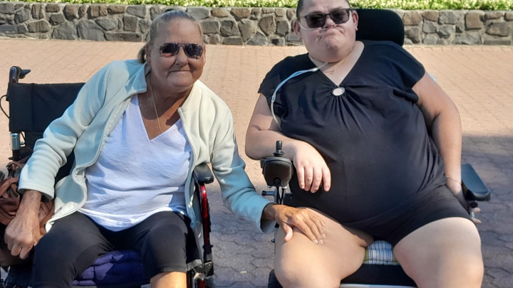 Fundraiser by Bailey Lukasz : Funeral Expenses for Leanne Cook and ...