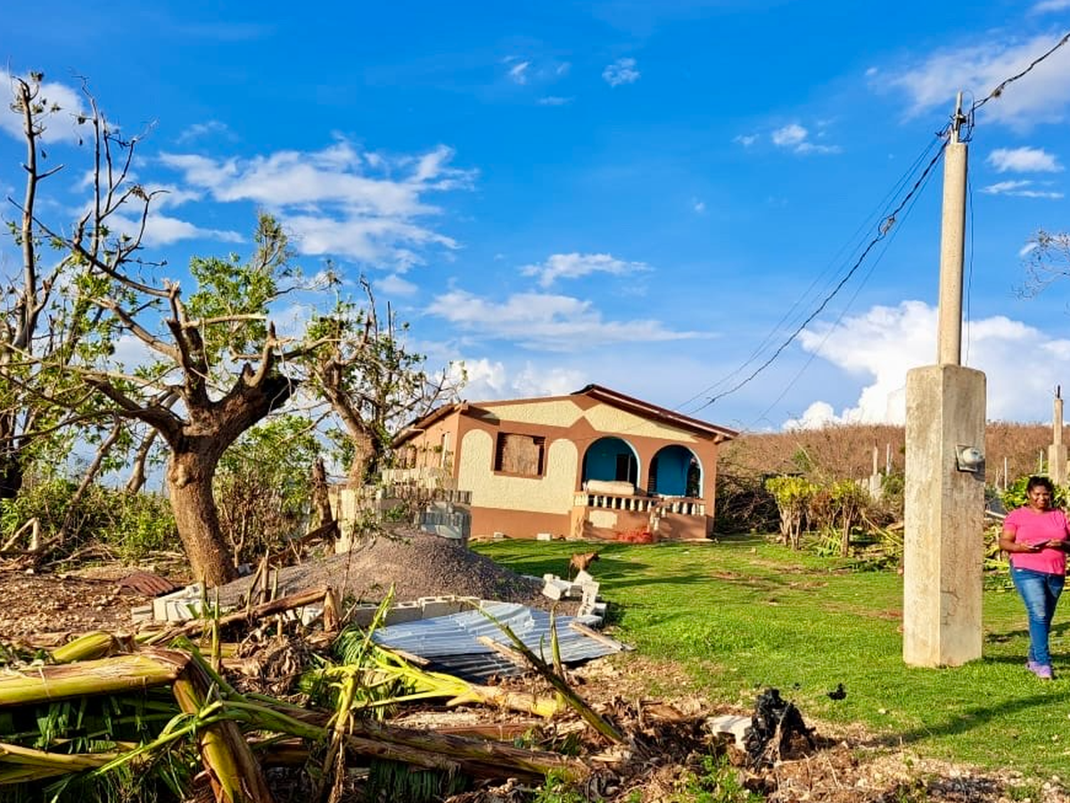 Fundraiser for Nigel Smith by Jenny Behrens : Support Nigel's Family After Hurricane Melissa