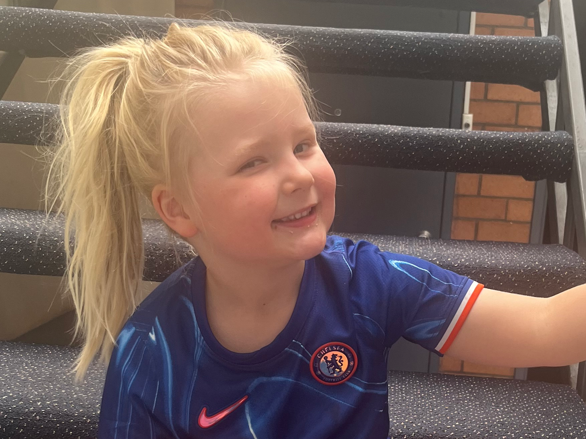 Fundraiser by Jess Martin : Oscar’s raising money to cut his hair!