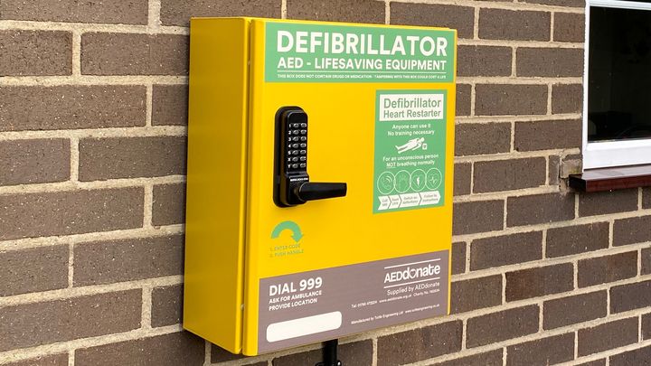 Fundraiser by Terry Love : Help to get a defibrillator for Groundslow