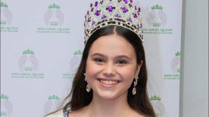 Fundraiser by Joanne Woodward : Help Amelia on her way to finals.