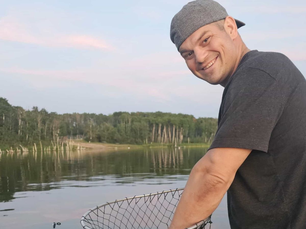 Fundraiser for Rebecca Dosch by Renee Wiebe : Daris Rink battles Stage ...