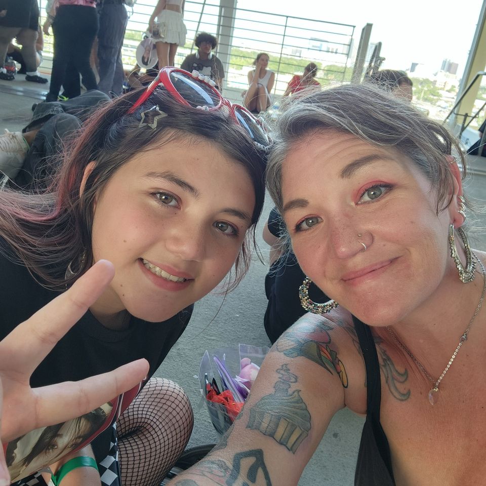 Fundraiser by Ashley Fugate : Help Alicia and her family! They need our ...